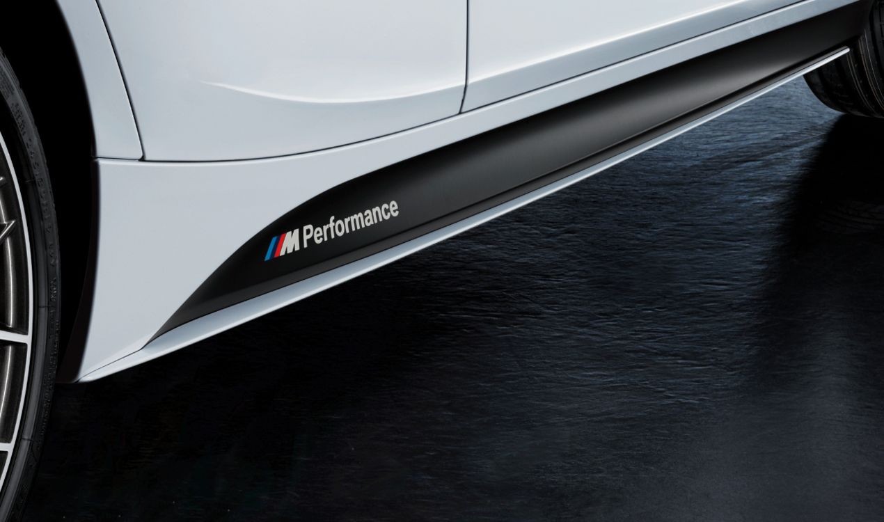 M Performance Aufkleber Seitenschweller